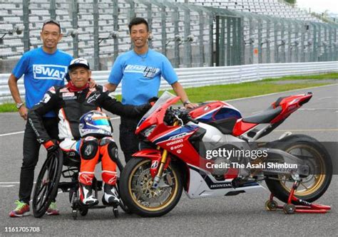 Japanese Nobuatsu Aoki Photos And Premium High Res Pictures Getty Images