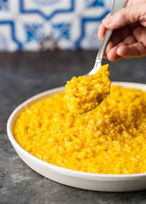 Risotto Alla Milanese Saffron Risotto Video Silk Road Recipes
