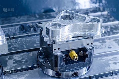 数控铣床切割模具零件素材 花瓣网