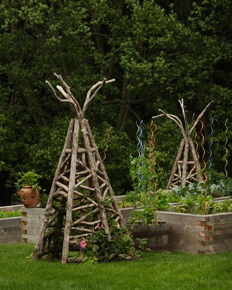 Rustic Vegetable Garden Structures Managing An Organic Vegetable