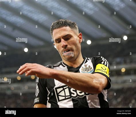 St James Park Newcastle Uk 1st Feb 2025 Premier League Football Newcastle United Versus