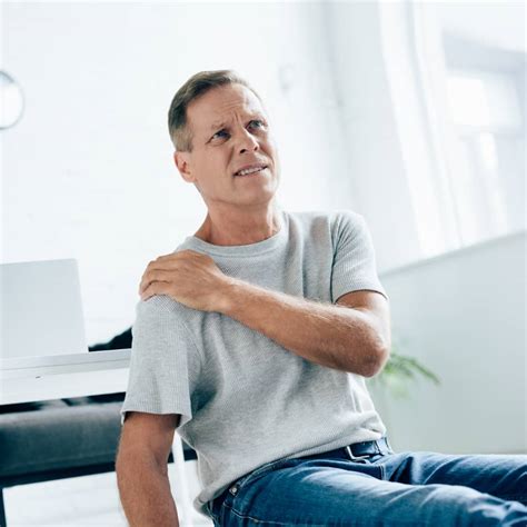 Calcific Tendonitis Treatment Shoulder Surgeon Perth