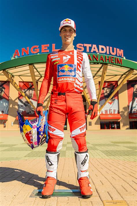 Breaking News Mxgp Champion Jorge Prado To Race 3 Rounds Of Ama