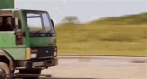 Truck Crash S