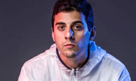 Fabio Brazza Celebra As Raízes Brasileiras Em Novo álbum Impactante Under Miusic