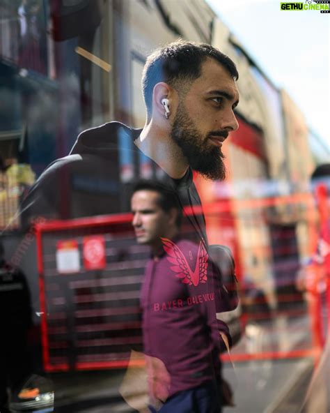 Borja Iglesias Wiki Biography Age Gallery Spouse And More