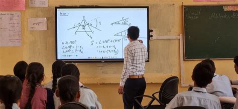 Smart Classroom Solution For Indian Schools By