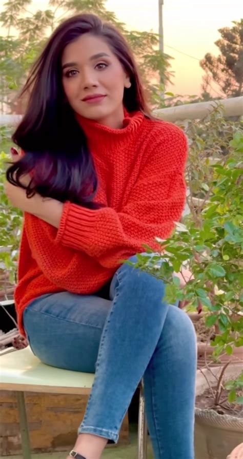 Imran Ashraf Ex Wife Kiran Ashfaque Gorgeous New Clicks Reviewitpk