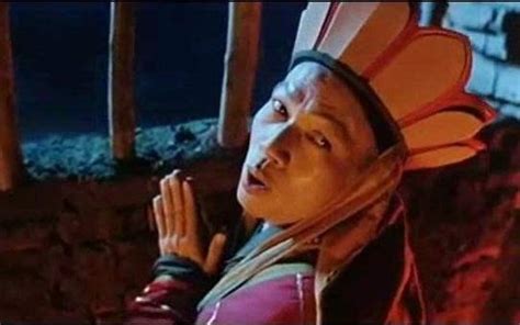 《大话西游》里唐僧扮演者：罗家英生死相依的爱情之路 每日头条