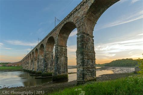 무료 이미지 잔디 하늘 일몰 레일 강 수송 경계표 영국 구조들 반사 스코틀랜드 기차 육교 역사적인 트위드 버윅 수로 케이블 머물 다리