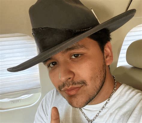 Conoce Al Hermano De Christian Nodal También Es Cantante