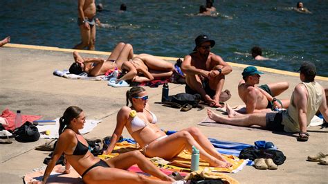 Australia Weather Heat Records Expected To Be Set As Temps Nudge 50c