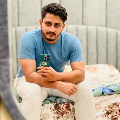 Ashif Achi Ashif Achi • Threads Say More