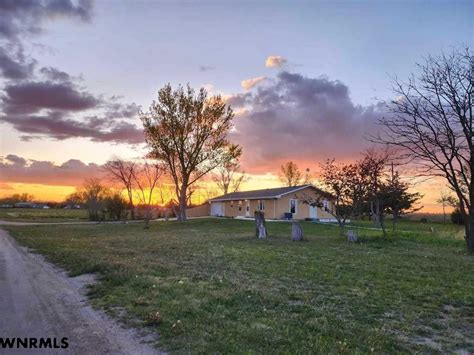 190132 Cedar Bluff Dr Scottsbluff Ne 69361 Mls 25585 Trulia