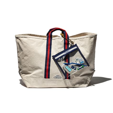 College Pass Case Puebco Online Store