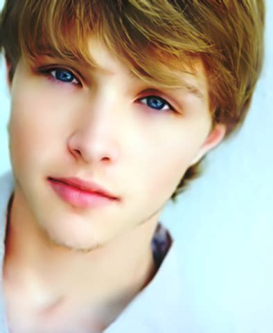 Cantantes De Disney Sterling Knigth
