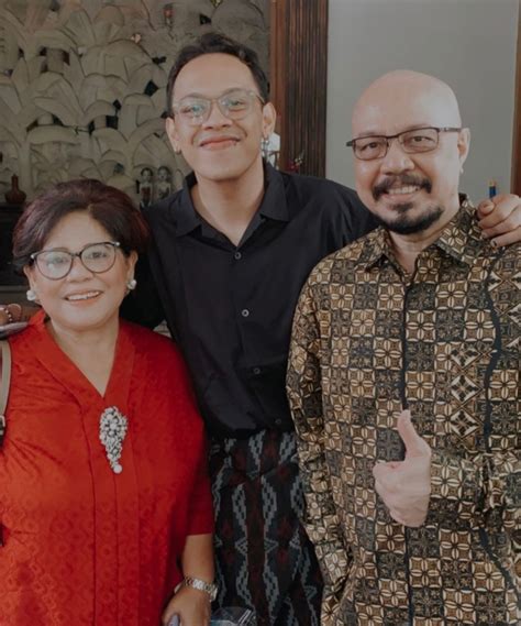 7 Potret Andy F Noya Kick Andy Bareng Marco And Marlo Sang Putra Jarang Tersorot