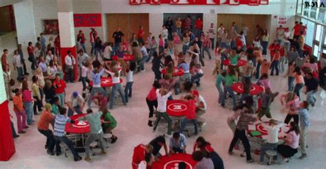 5 Ways High School Musical Skewed My Expectations For The Future The
