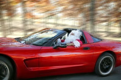 What A Fantastic And Creative Concept For A Fun Holiday Editorial
