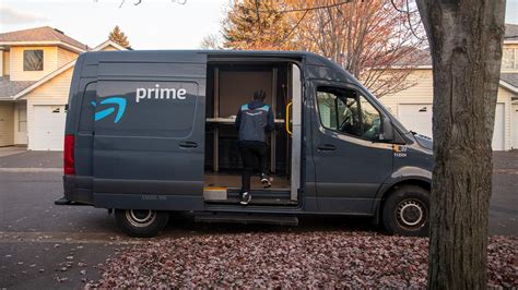 Amazon Making Smart Glasses For Drivers Aimed At Making Deliveries Faster