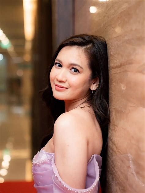 Dulu Imut Imut Potret Dea Annisa Yang Jadi Gadis Cantik Saat Dewasa Entertainment Fimela Com