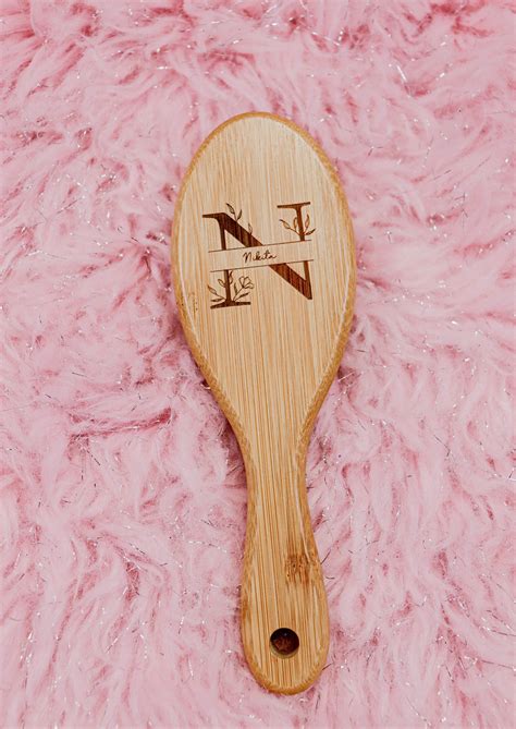 Custom Borsel Bruidjie Bridal Boutique