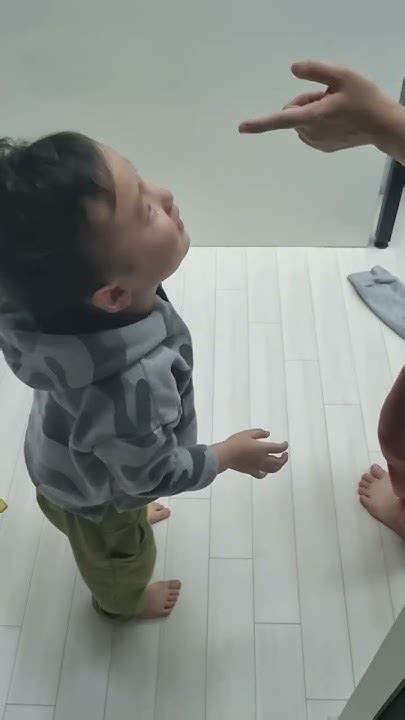 오줌싸고 억울해서 우는 아들ㅋㅋ Youtube