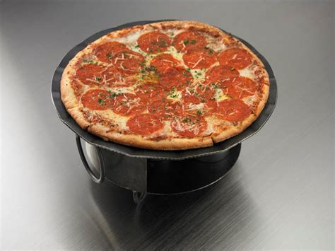 Grill Pardner Serving Tray Keeps Food Hot At The Table Pmq Pizza