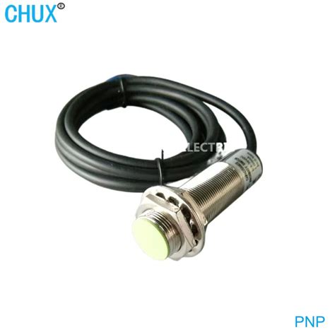 Chux M18 Pnp Metal Cylindrical Flush Capacitive Proximity Sensor With