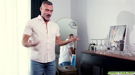 Manuel Skye Accuses Daniel Of Having Purposely Sent Him The Picture Eporner