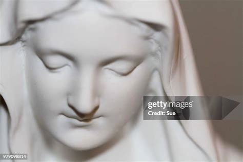 The Mary Sue Photos And Premium High Res Pictures Getty Images