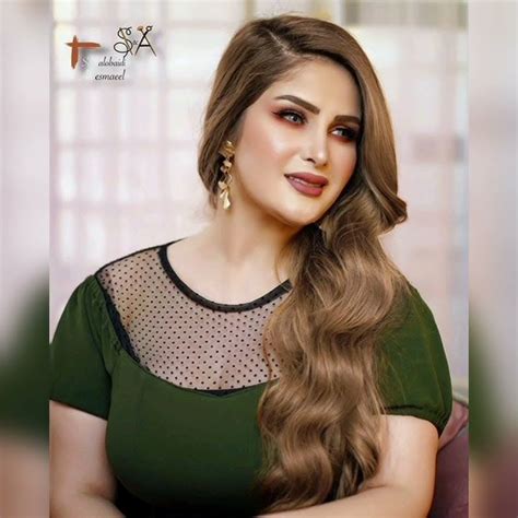 سولاف جليل يومياتي Youtube