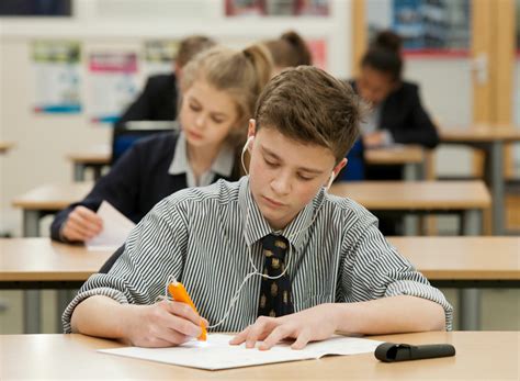 Manage Challenges Of Dyslexia With Assistive Technology C Pen