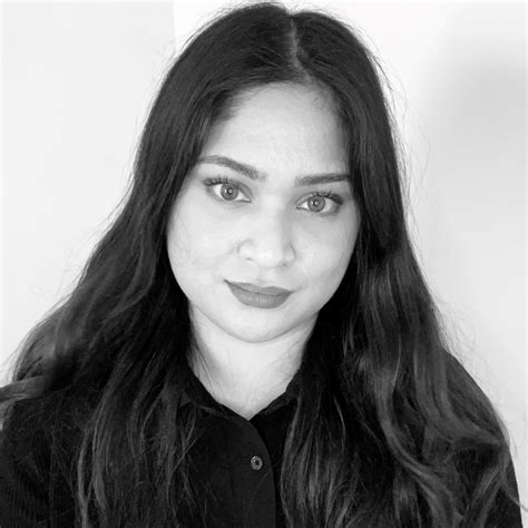 Lanah Kahn Woodfords Solicitors