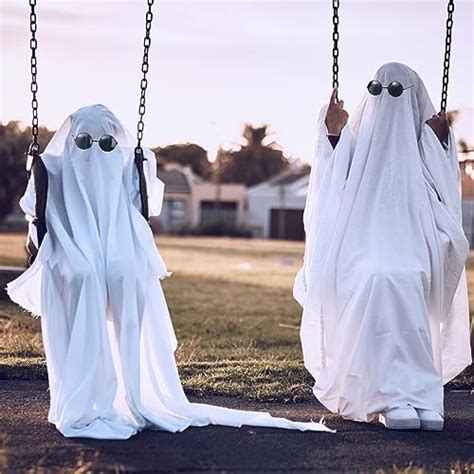 I Tested The Latest Trend Diy Ghost Costume With A Simple Sheet