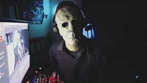 Michael Does Life Becomes Michael Myers Viewer Discretion