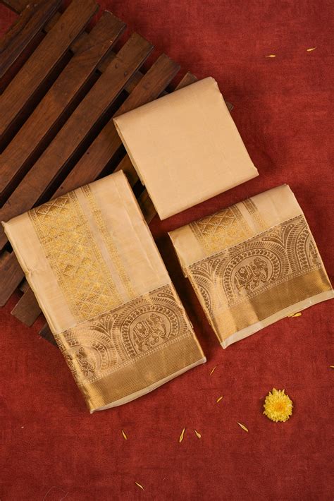 Pon Gajam Pattushastra Boutique