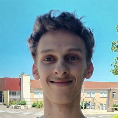 Gray Lycée Augustin Cournot Bac 2025 Mention Très Bien Raphaël