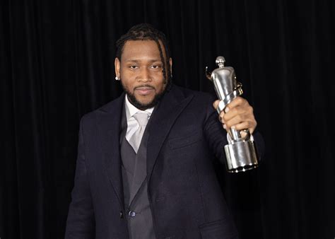 Boi 1da Gives Massive Props To Greatest Artist Of All Time Drake During Juno Awards Speech