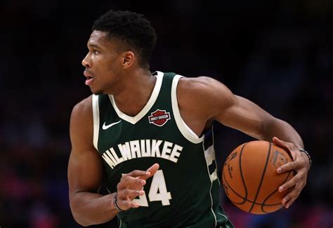 Who Is Mariah Riddlesprigger The Girlfriend Of Giannis Antetokounmpo