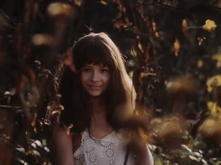 Valerie And Her Week Of Wonders  Tumblr Valerie Wonder Blogger
