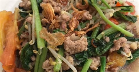 สูตร กวางตุ้งถั่วงอกผัดหมูสับ Cha Sayur โดย Pui Bali Cookpad