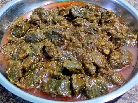 Aye အမဲ ကြော်သရက်သီးသနပ်ချက် အမဲသားကို ခပ်သေးသေးတုံးပြီး အချိုမှုန့