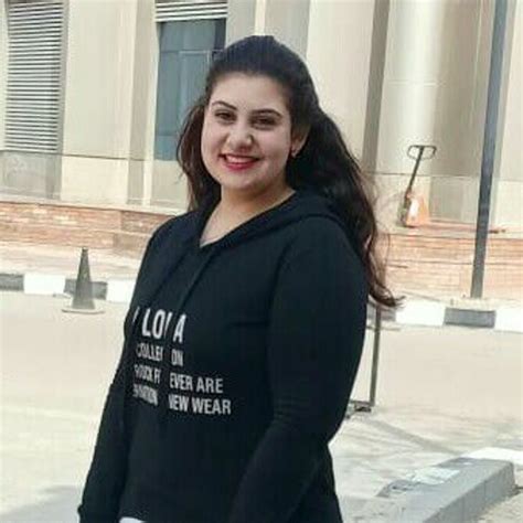 Stream Maha Ibrahim Music Listen To Songs Albums Playlists For Free