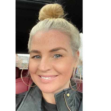 Sarah Keefer Linkedin