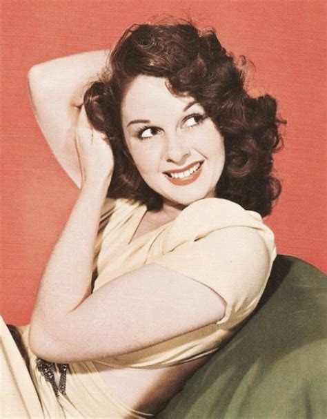 69 Portraits Color 1940s Susan Hayward Ideas Susan Hayward