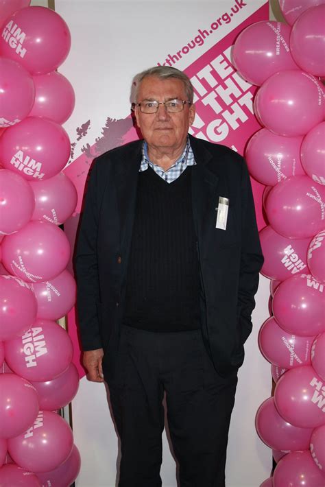 Howard Wright Instagram Twitter And Facebook On Idcrawl