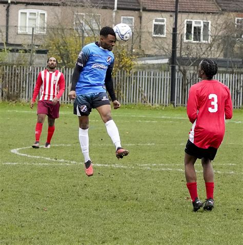 Athletic Newham A 0 V Dagenham United 9 Alan Shearman Flickr