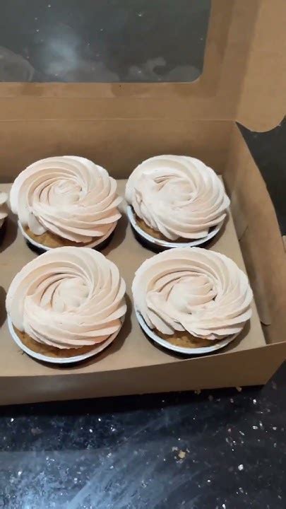 Lotus Cupcake كب كيك لوتس Shorts Lotus 📞 0639 417938 Youtube