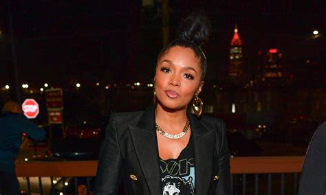 Rasheeda Reacts To Clips Of People Rejecting Her Concert Tickets
